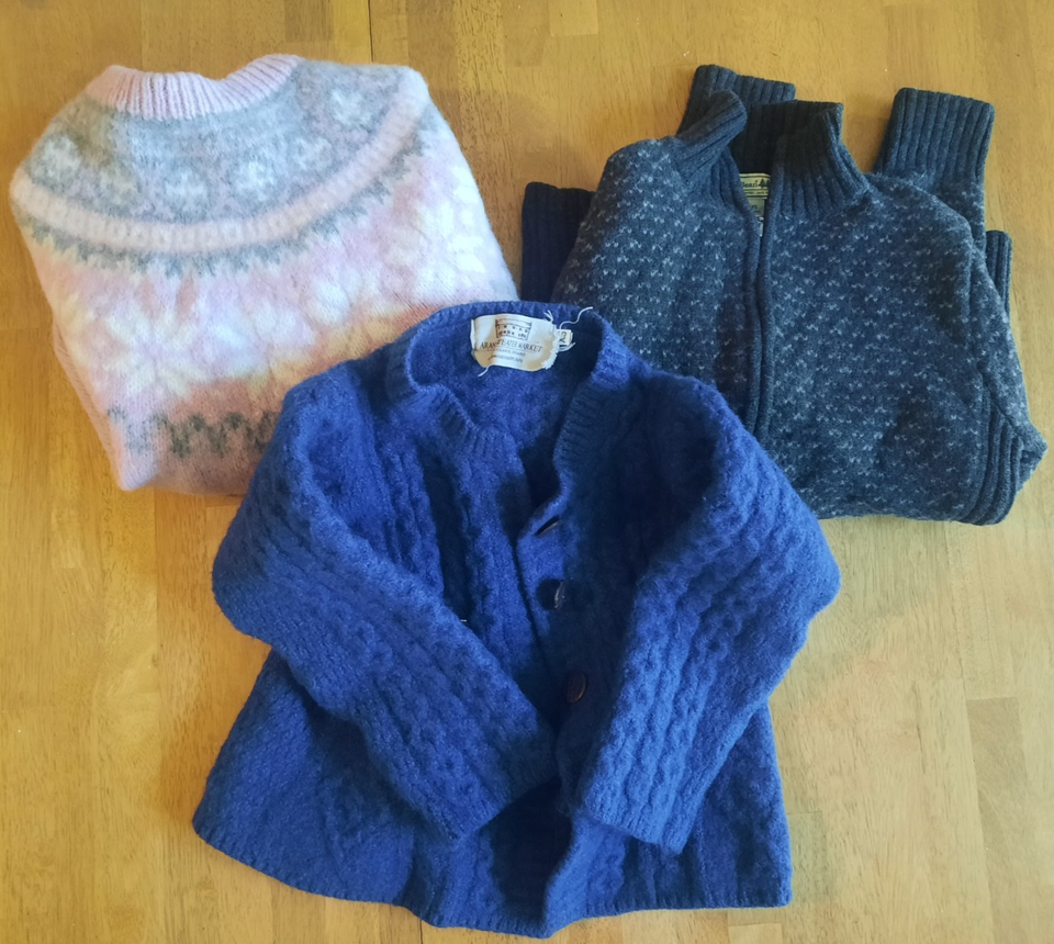 Lot of 15 Wool Sweaters Washed Crafts Upcycle Mittens Recycle Sewing ...