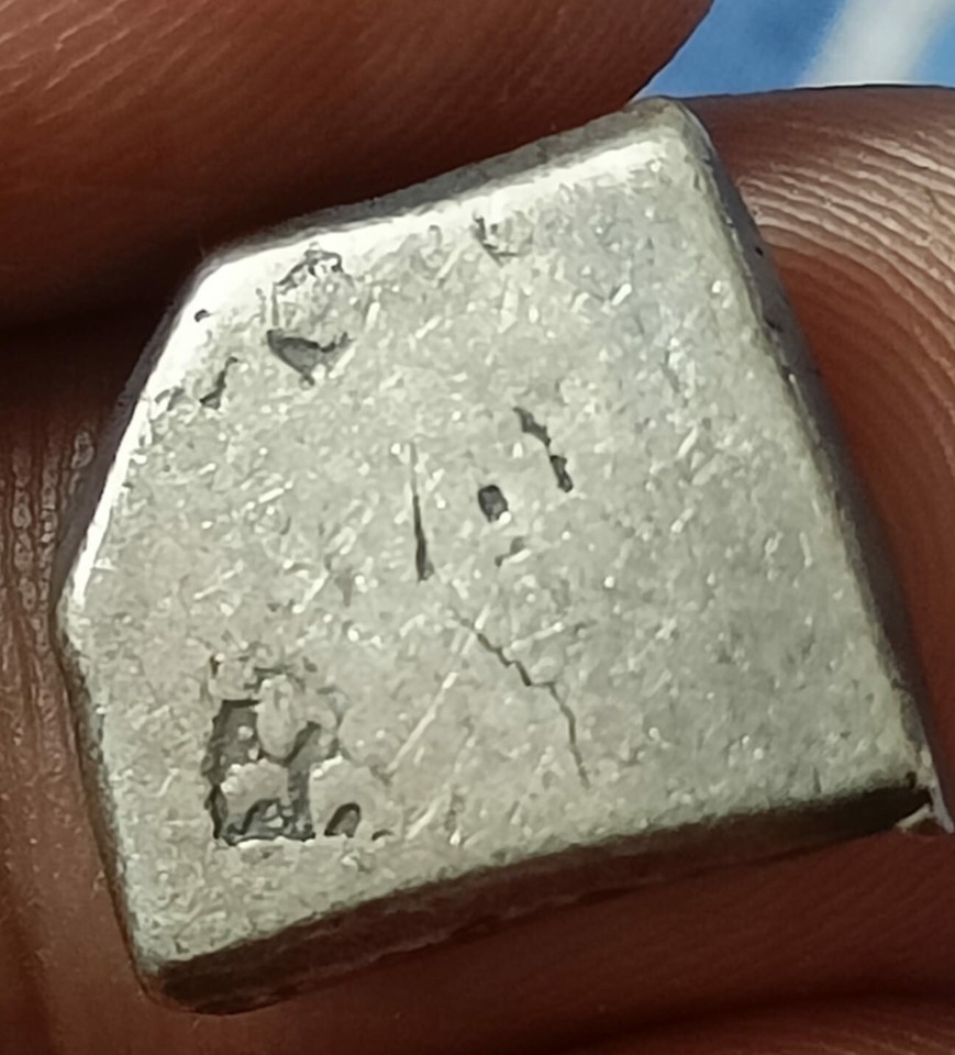U18- OLD ANCIENT INDIAN MAGADH MAHAJANPADA 300BC SILVER COIN With ...