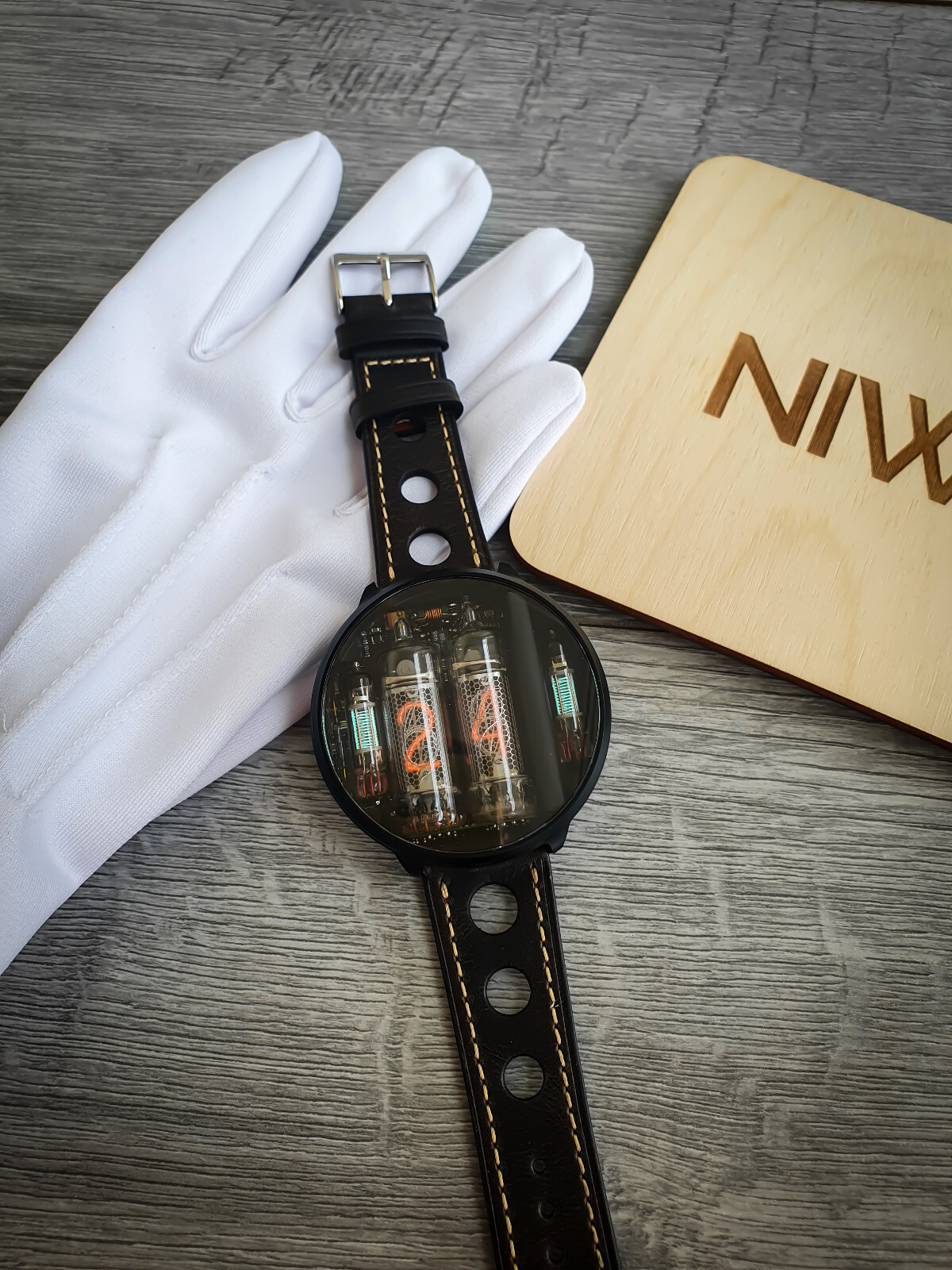 New NIWA Nixie watch V.2.0. IN-16 IV-15 tubes. Titanium case. Sapphire ...