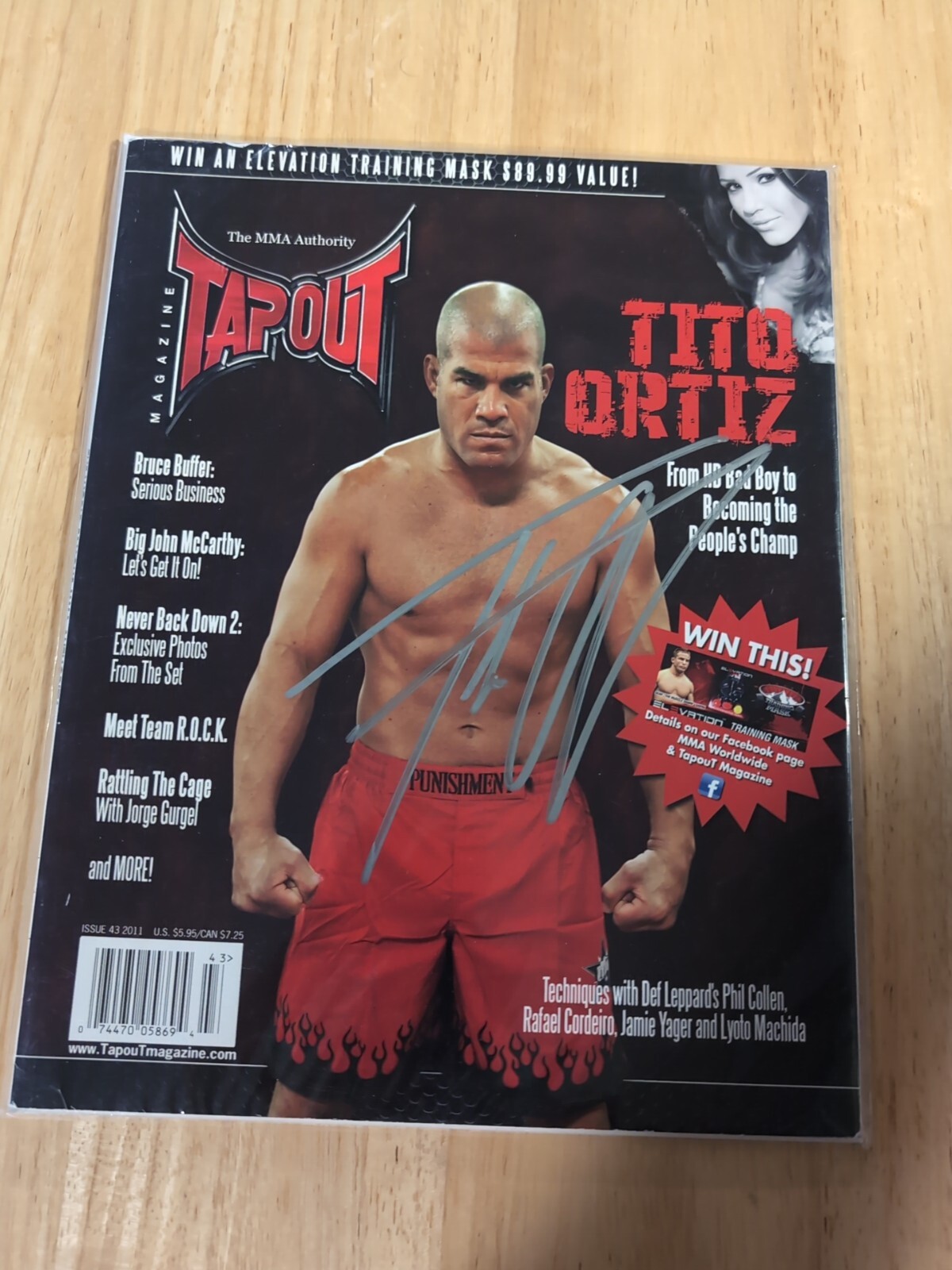 Tito Ortiz Signed TAPOUT Magazine UFC CHAMP RARE | eBay