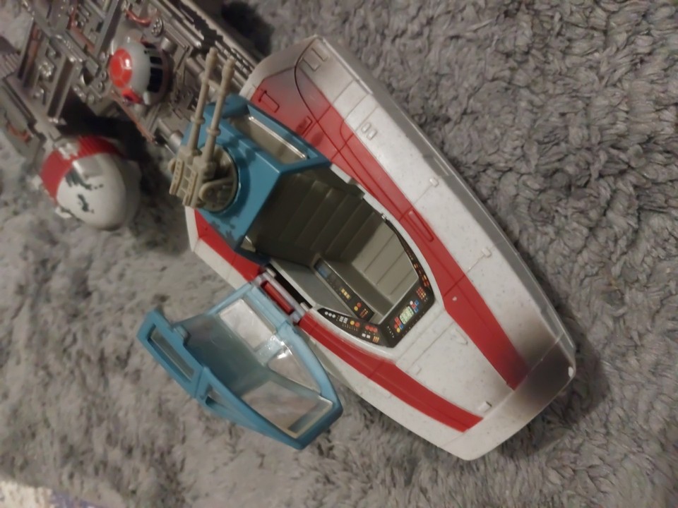 Vintage 1999 Star Wars Hasbro Red Y Wing Starfighter Ship | eBay UK