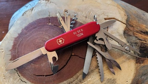 Victorinox Handyman 91MM Swiss Army Knife Retired Model with Pliers Red ...
