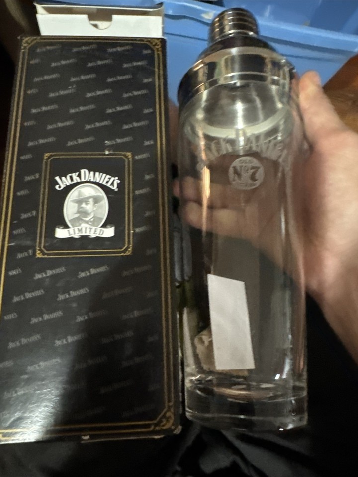 Jack Daniels Gentleman Jack Pint Glass Chrome Cocktail Shaker Mixer | eBay