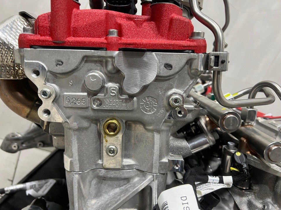 2025 Ferrari Purosangue F140IA V12 730HP Complete Engine F140 6.5L ...