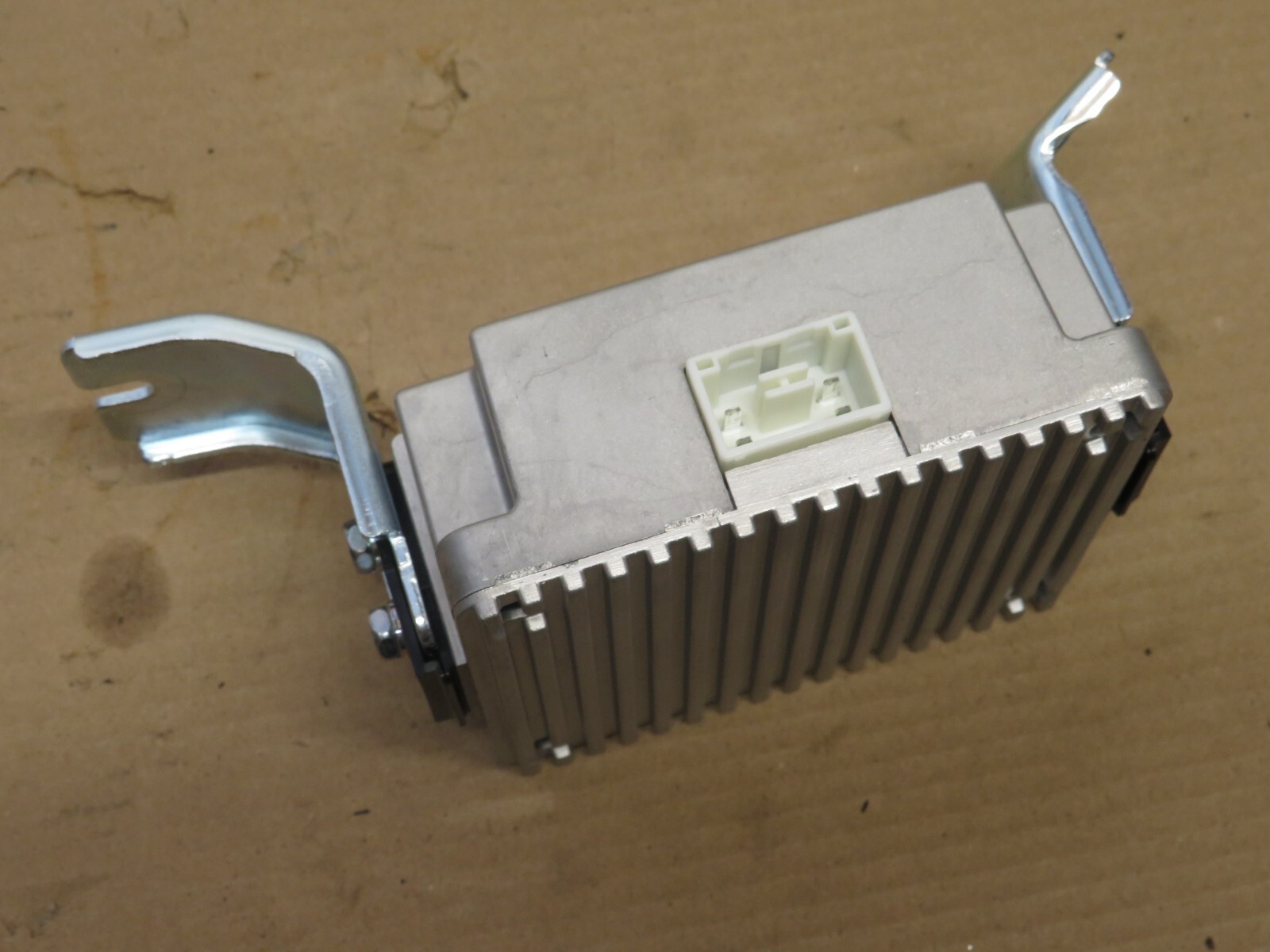 2020-2022 HYUNDAI PALISADE SEL 60HZ 115V POWER INVERTER MODULE 1K MILES ...