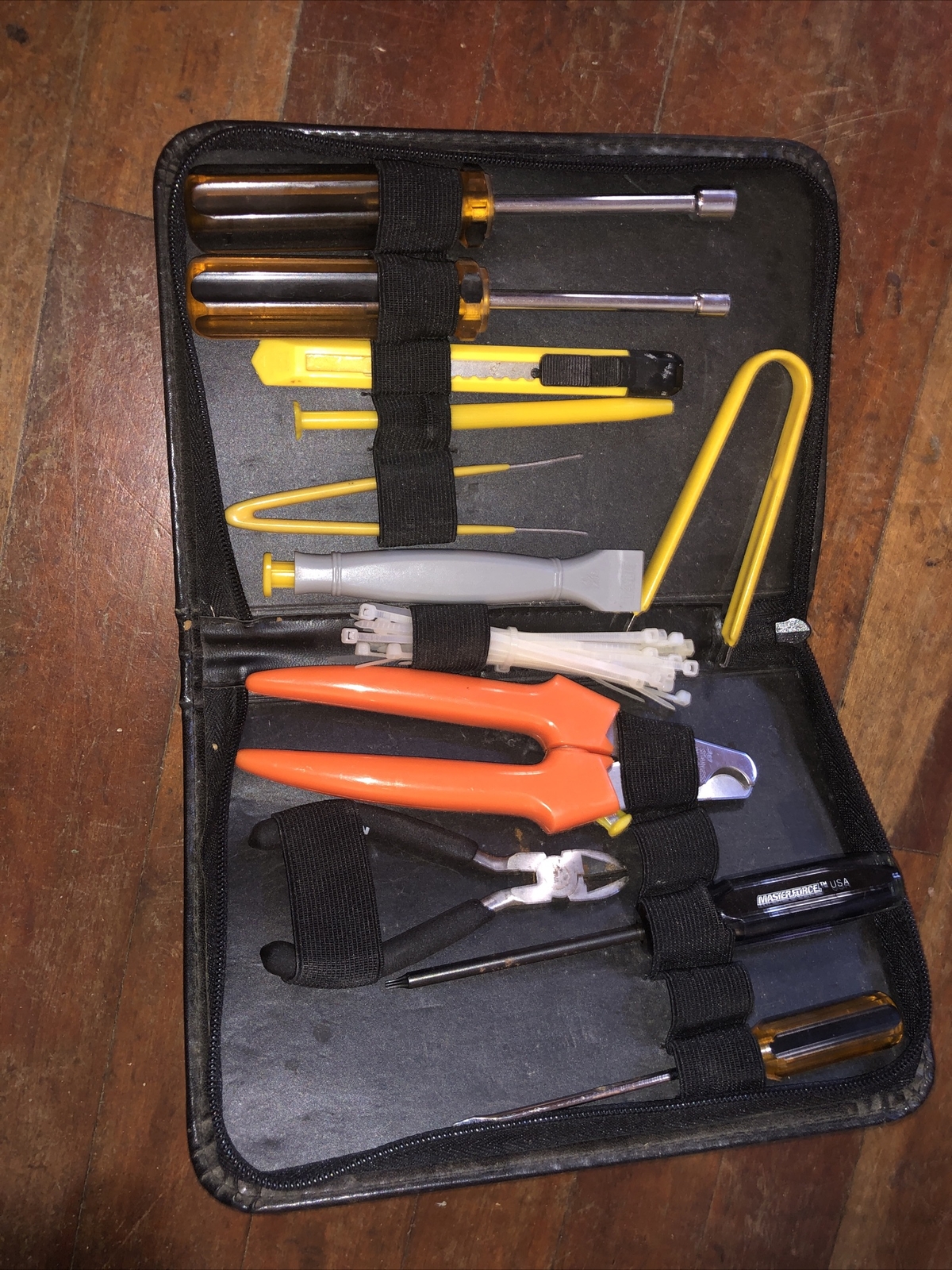 Misc Mixed Home Use Tool Set w/Zippered Case 6 x8.5 | eBay