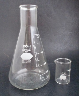 Lab Glassware - Vintage Pyrex Lab Glass - 2