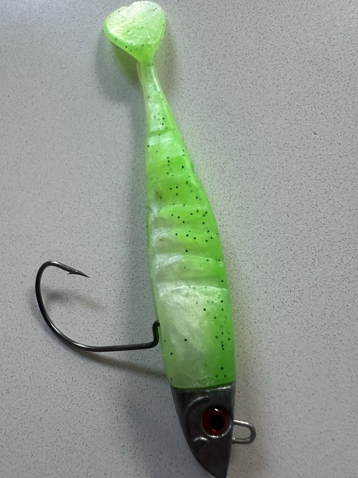 Weedless Minnow Fishing Lure For Bass Pollock Coley Saltwater Sea 24g ...