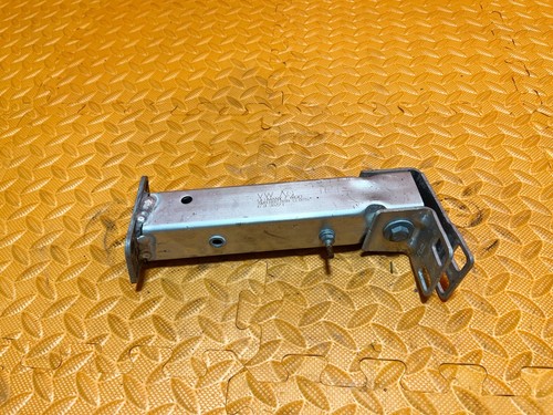 16-24 BENTLEY BENTAYGA FRONT BUMPER RIGHT EXTENSION LOWER RAIL IMPACT ...