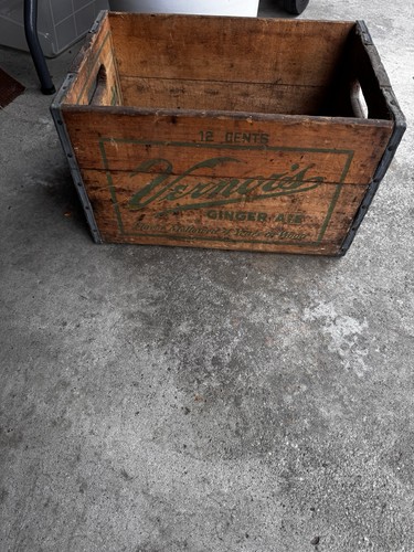 E3 VINTAGE VERNORS Soda Crate Ginger Ale Wooden Advertising Box Soda ...