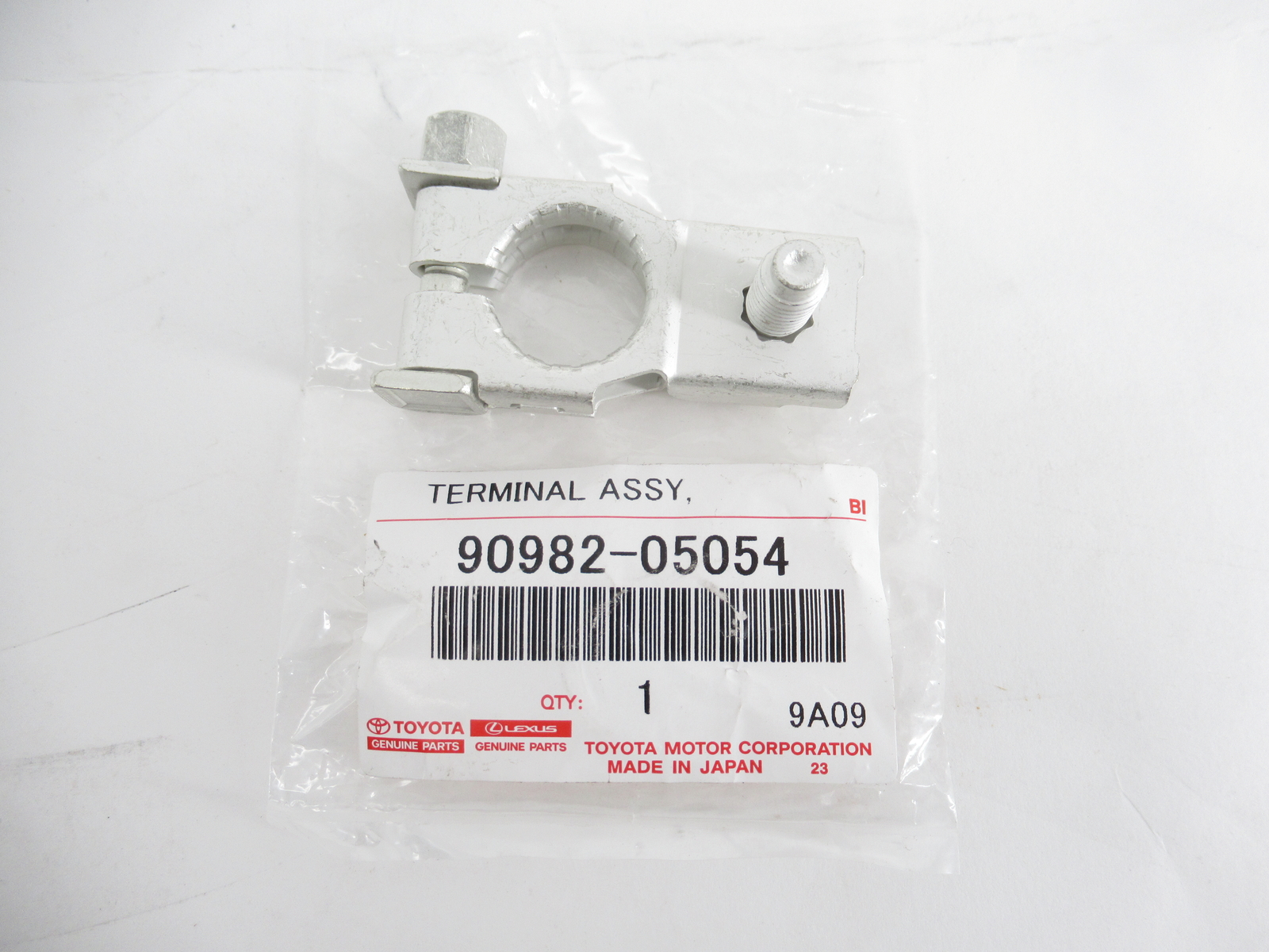 Genuine OEM Toyota Lexus Scion 90982-05054 Positive Battery Terminal ...