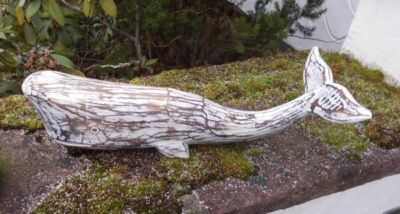 Deko-Objekt Wal Pottwal maritime Skulptur Holz massiv Natur 49 x 22 cm ...