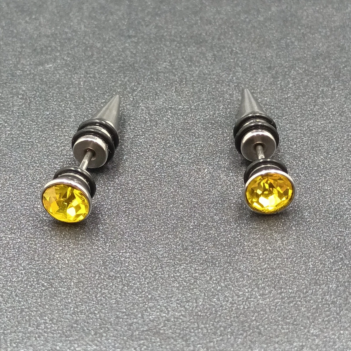 18g Tapers Hot Topic