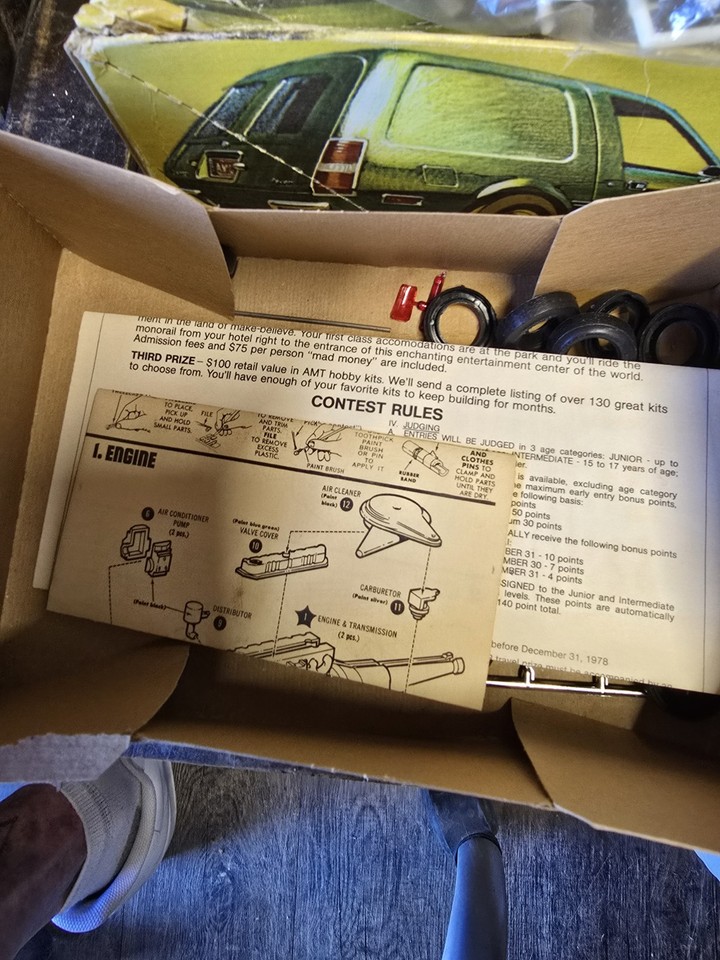 1/25 AMT 1977 AMC Pacer custom panel New Contents In Open Box Unbuilt ...