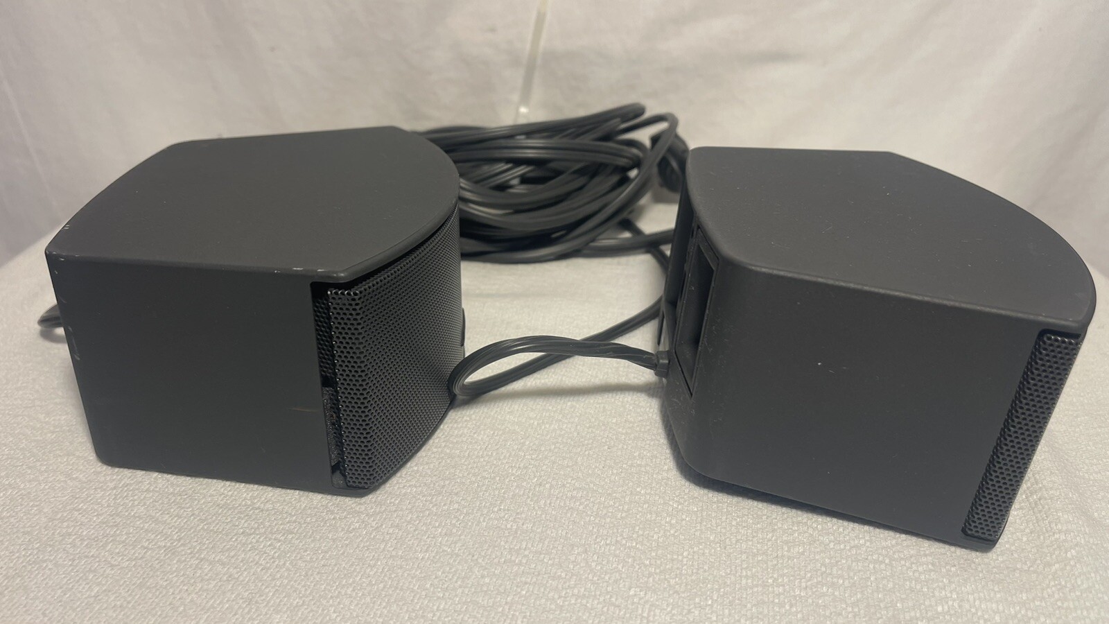 Bose Computer Speakers Set of 2 | Rectangular | Wired | Black | Back ...