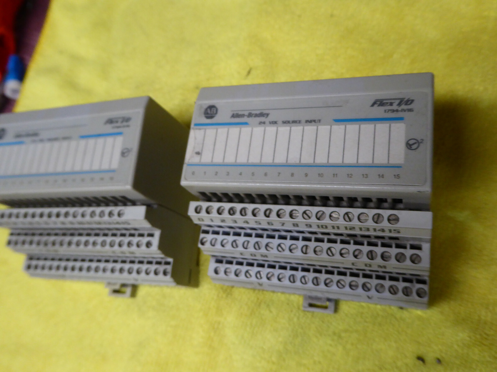 allen bradley Flex I/O 1794-IV16 24VDC Source input module- LOT of 2 ...