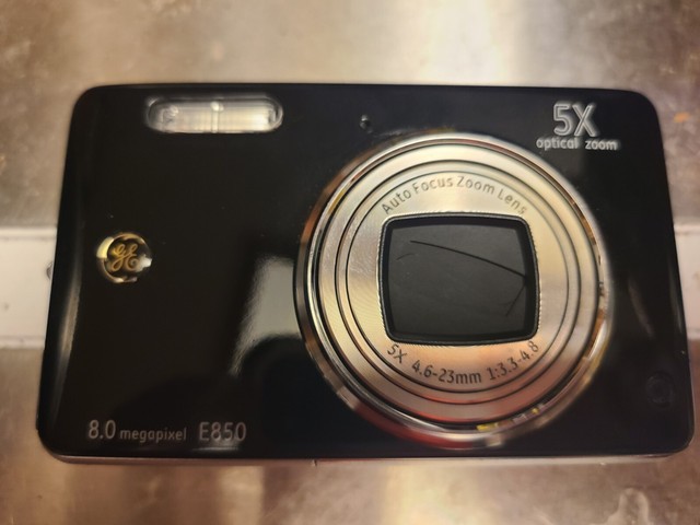 GE Digital Camera E850 8.0 Megapixel General Electric with Charger 2 Batteries for sale online ...