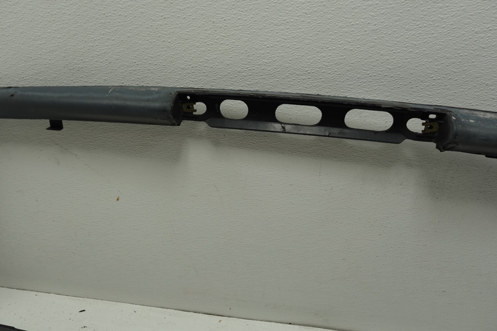 97-03 OEM Ford F150 Extended Cab Fiberglass Rear Window Molding Glass ...