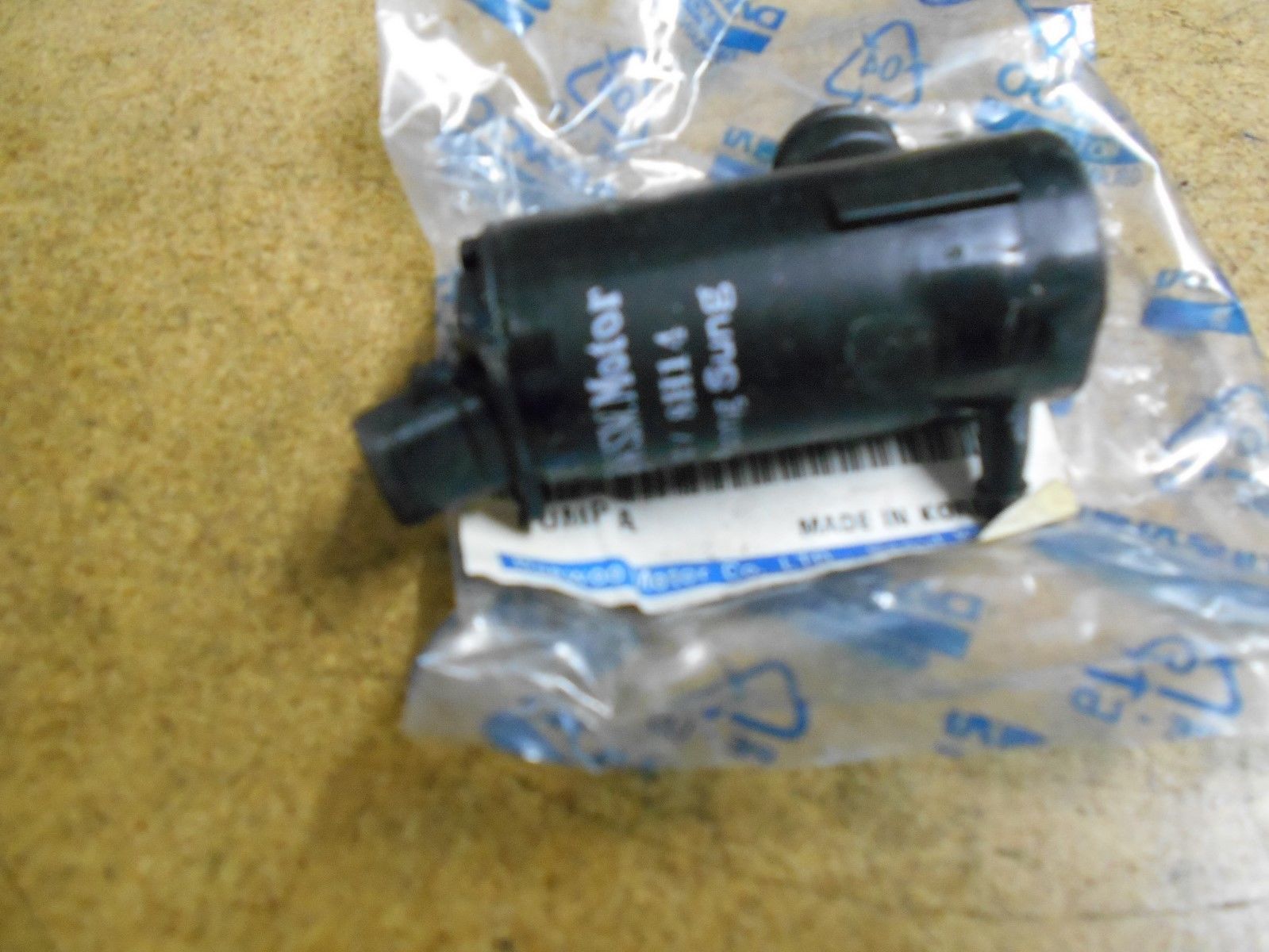 NEW DAEWOO WASHER PUMP OEM 96318238 BARB8994 BIN DS2 | eBay UK