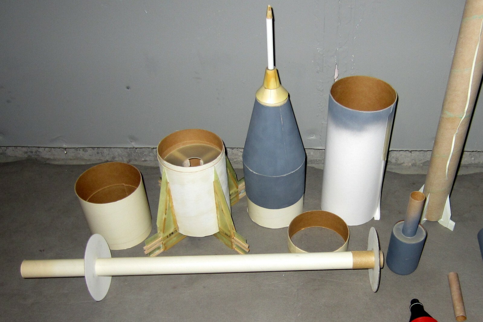 Model Rocketry | *Vintage* Lot Rocket Parts/Pieces Build Estes Saturn V ...