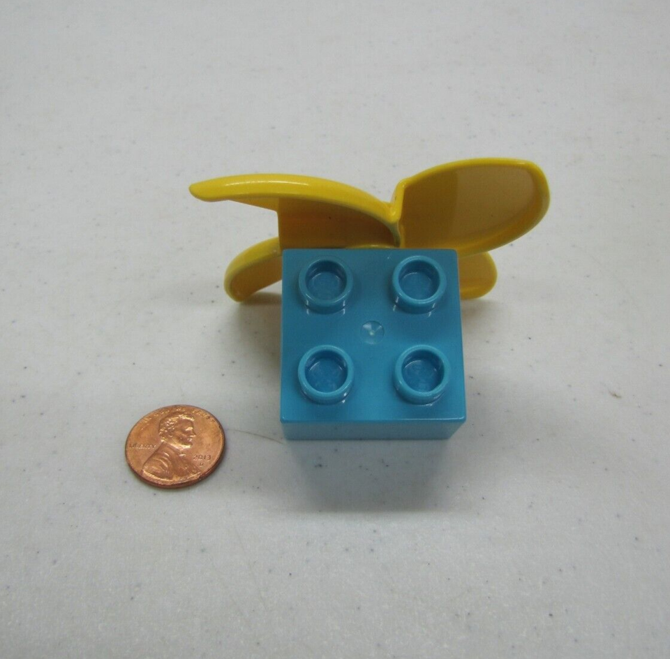 Lego Duplo BLUE BLOCK w/ YELLOW PROPELLER WINDMILL SET Replacement ...