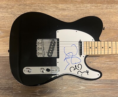* SOUL ASYLUM * signed electric guitar * DAVE PIRNER & DAN MURPHY * 2 ...