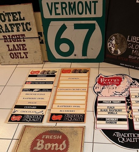ORIGINAL ADVERTISING ICE CREAM SIGN PERRY's Menu Board Buffalo Niagara ...