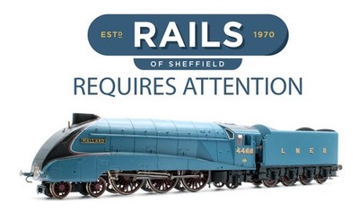 HORNBY 'OO' GAUGE R2339 LNER BLUE 4-6-2 CLASS A4 4468 'MALLARD ...