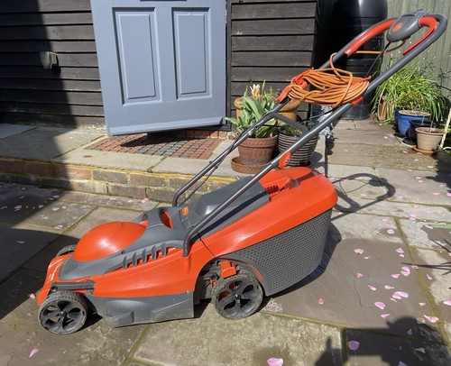 Flymo Chevron 34C (Used) Electric 240v, 34cm blade. wheels. Large ...