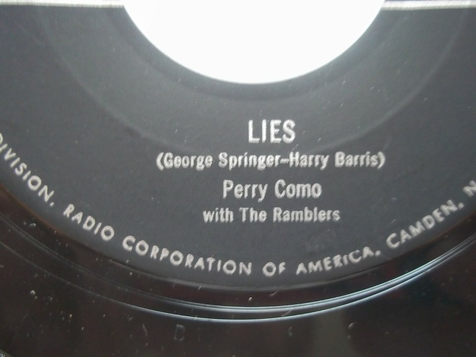 PERRY COMO with THE RAMBLERS - LIES / DON'T LET THE STARS GET - 45 RPM ...