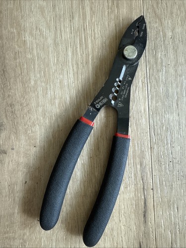 Matco MFWS2A Compact Wire Stripper Multi-Function 8-14 Used | eBay