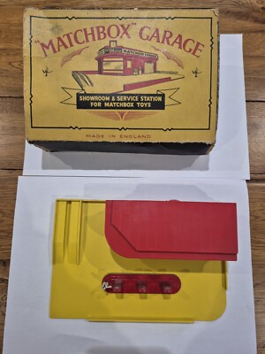 P13-MATCHBOX MG-1-A MATCHBOX ONE STORY GARAGE AND BOX | eBay