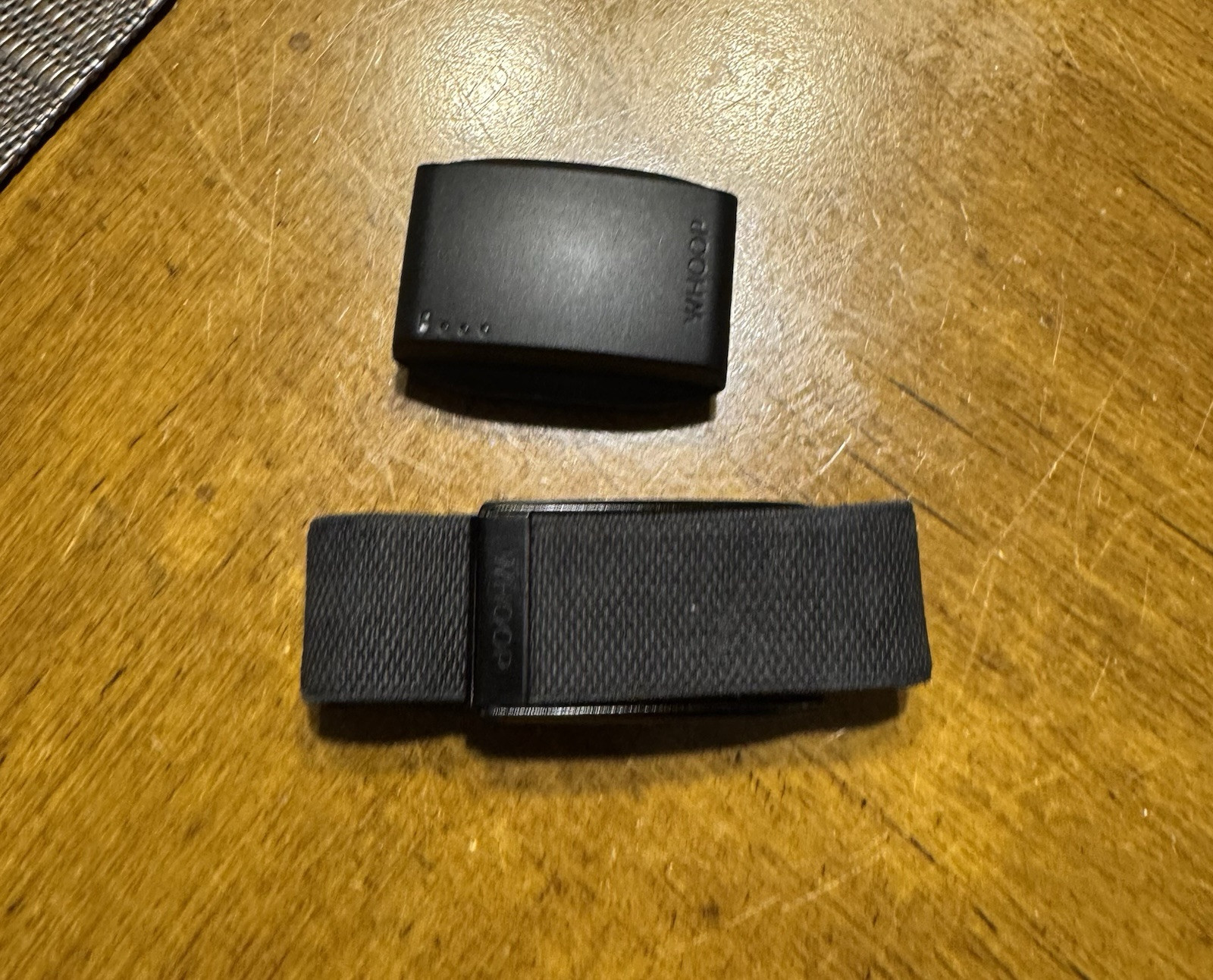 Whoop 3.0 Activity Tracker Band w/ Black Strap and ChargerのeBay公認海外通販｜セカイモン