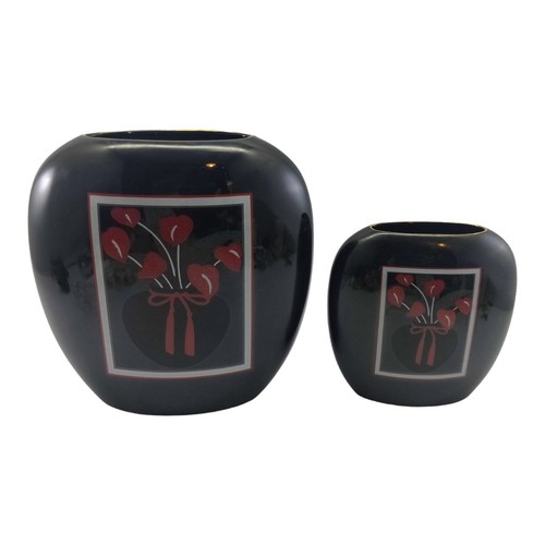 Otagiri Authurium Black Vases Red Calla Lilly Curtis Swann Round Flat ...