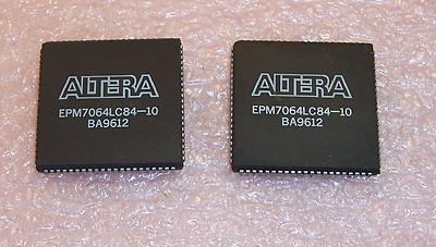 QTY (5) EPM7064LC84-10 ALTERA 84 PIN CPLD PLCC CLEAN SOCKET PULLS ...