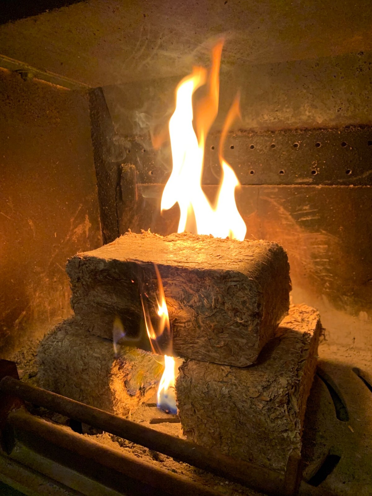 Seasonal Savings Hotblocks Eco Fuel Briquettes - End of Season Stock ...