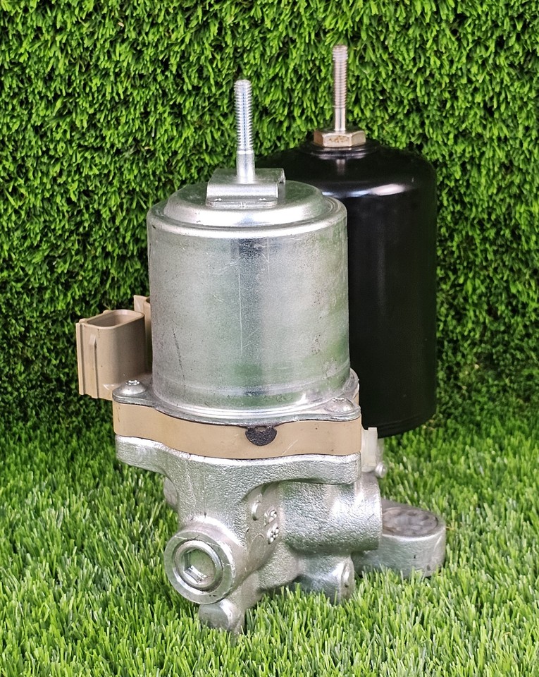 Toyota Prius V 2014-2017 Anti Lock pump Assembly Brake Booster 47070 ...