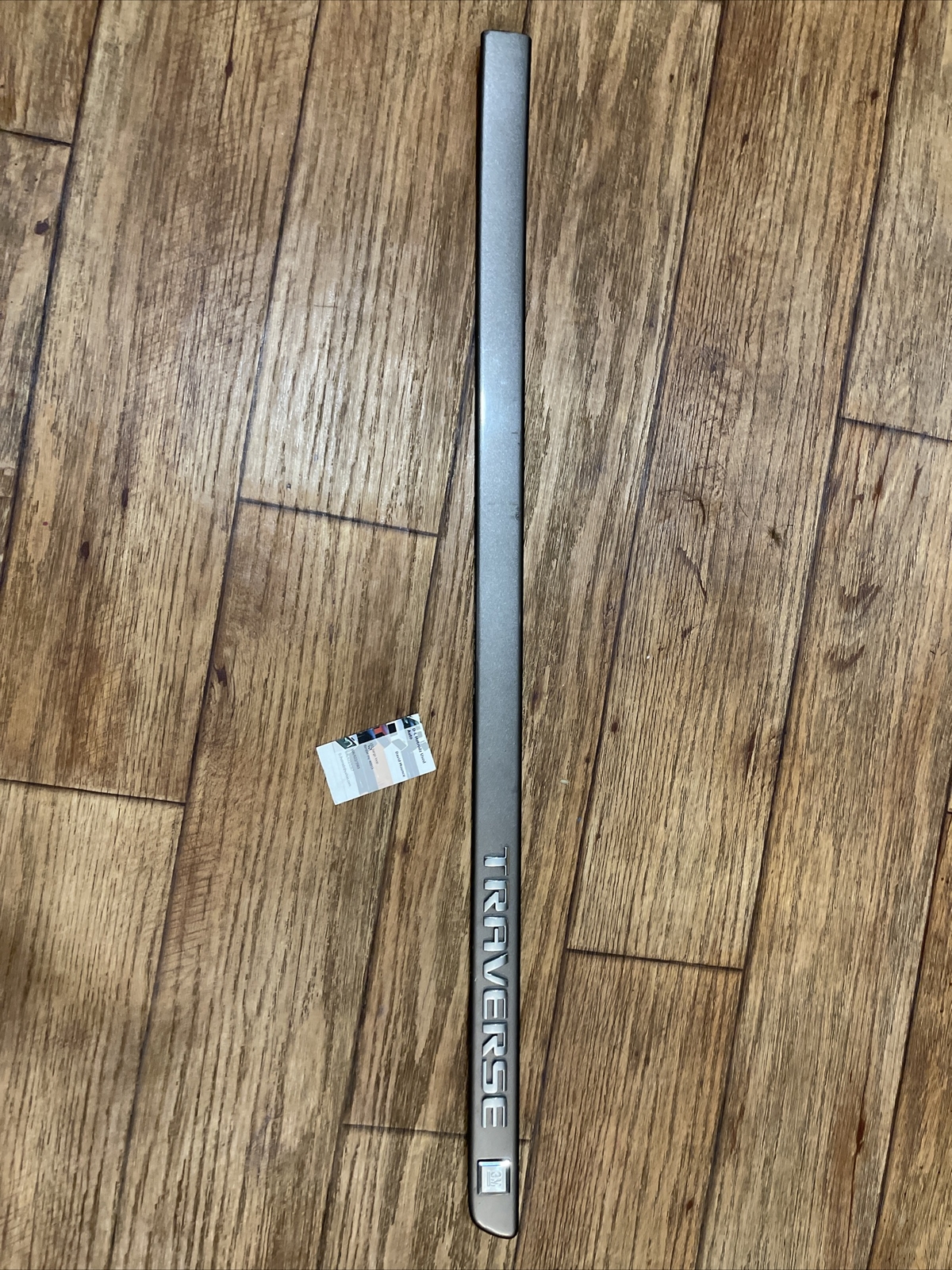 09 - 17 CHEVY TRAVERSE PASSENGER RIGHT SIDE DOOR RF TRIM MOULDING GRAY ...