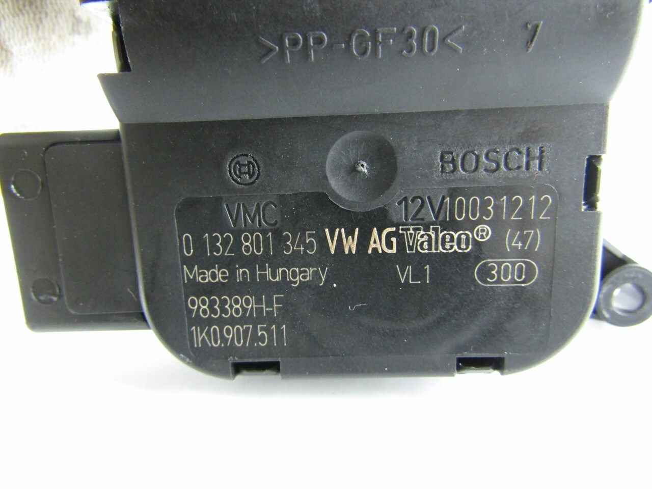 VW PASSAT B7 Stellmotor Klima Heizung heater flap actuator 1K0907511 ...