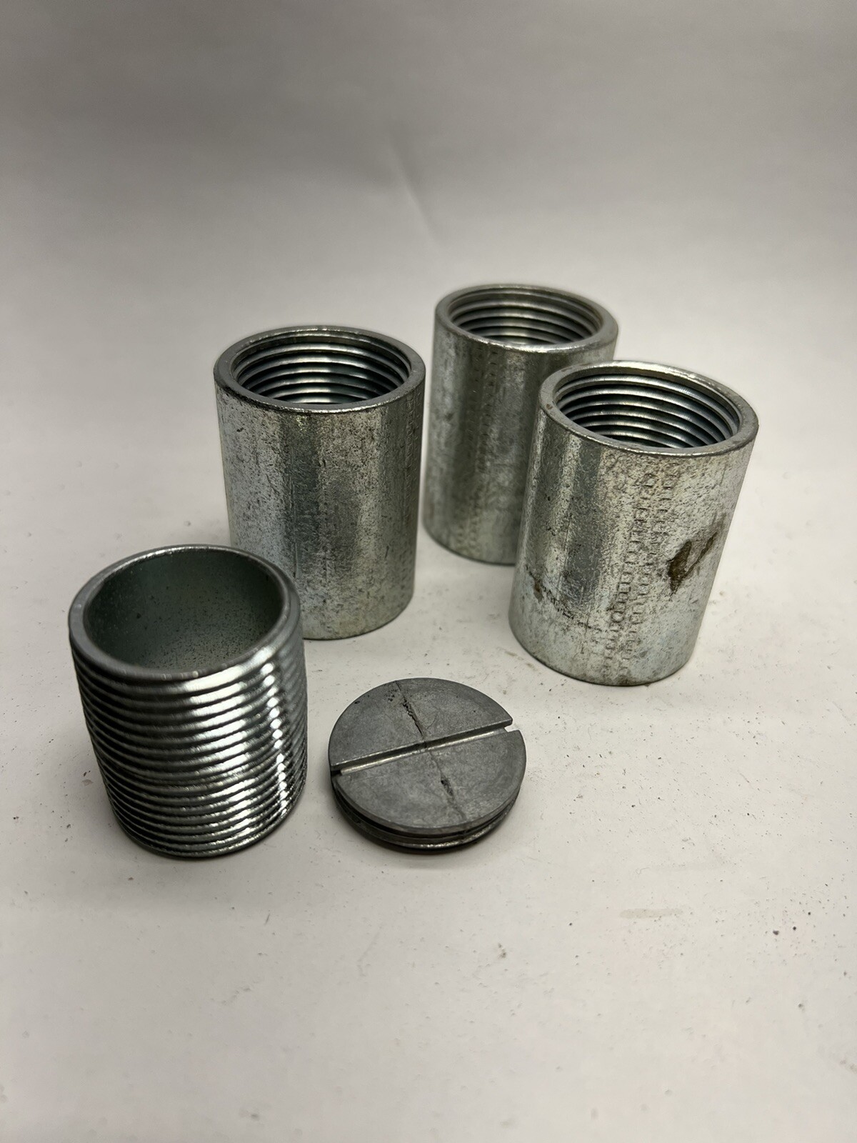 (LOT OF 3) NOS 1" THREADED CONDUIT COUPLING GALVANIZED w/plug + Insert ...