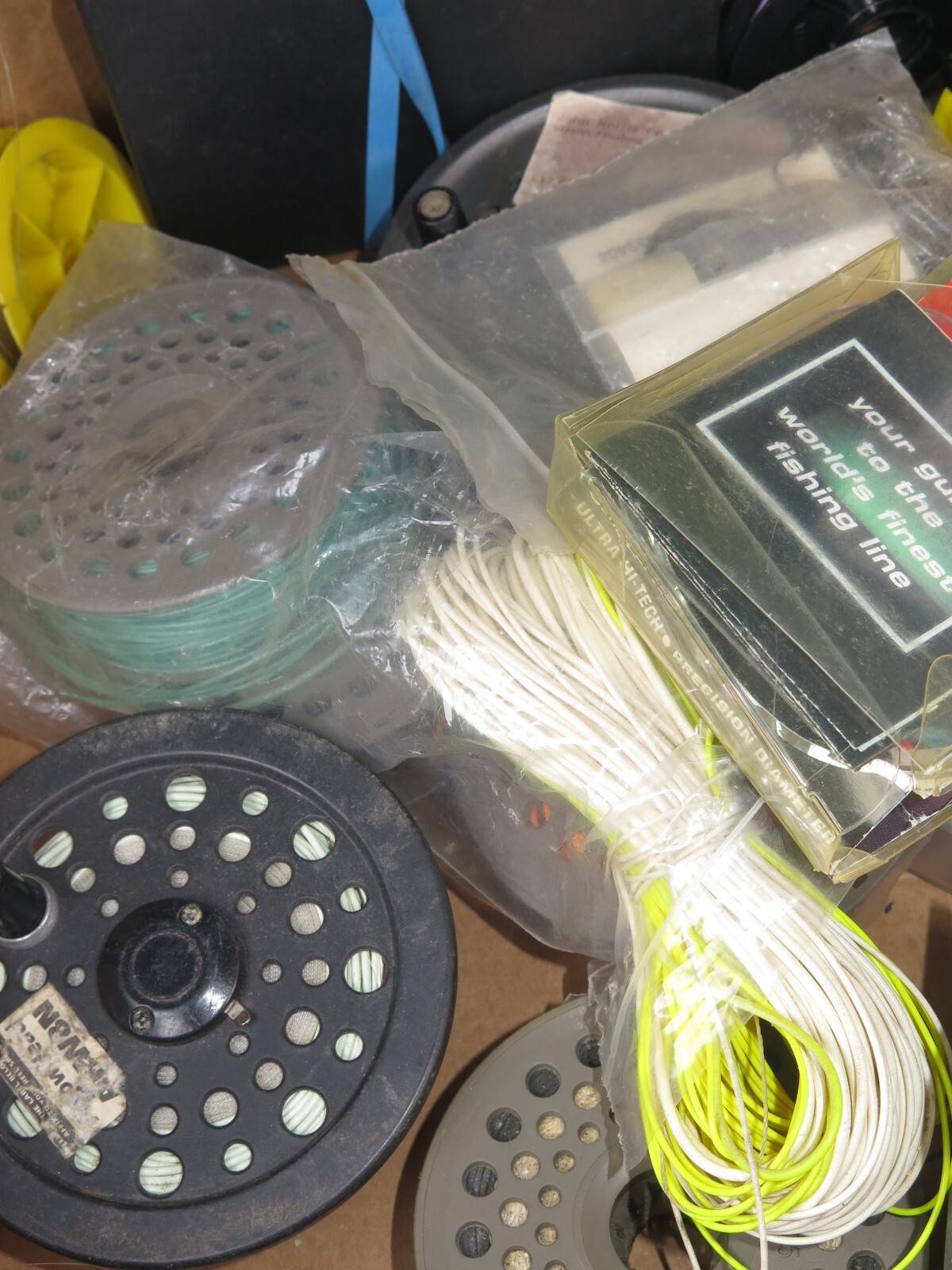 FLY FISHING REELS & ACCESSORIES Selection Please Choose Leeda Rimfly ...