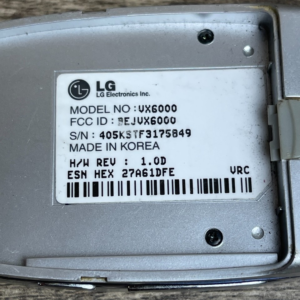 LG VX6000 Silver 120 x 160 Pixels 0.3MP Color Screen Verizon Flip ...
