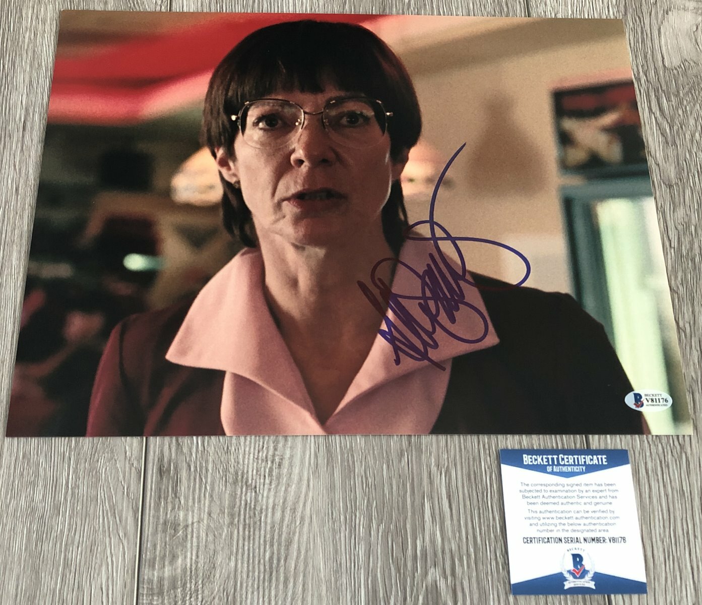ALLISON JANNEY SIGNED AUTOGRAPH I, TONYA 11x14 PHOTO B w/EXACT PROOF ...