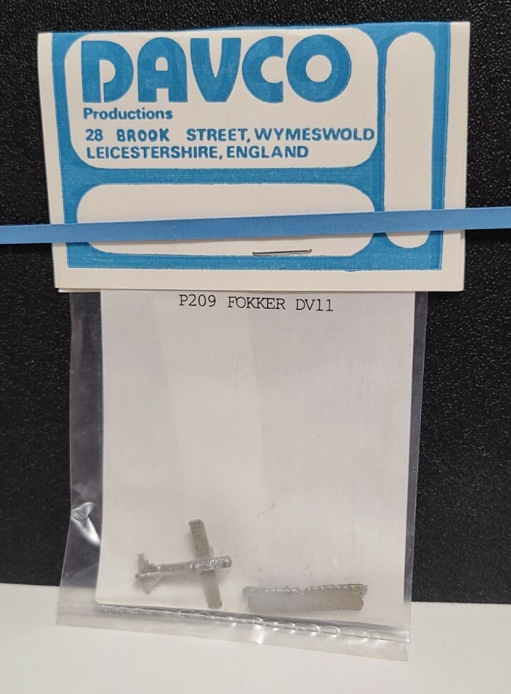 DAVCO Prod. Military Miniatures - (NEW) 1/300th WW1 P209 Fokker D VII ...