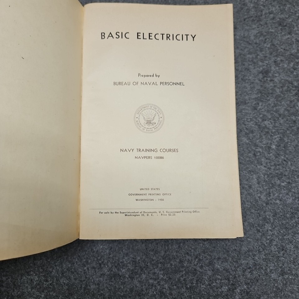 NAVPERS Navy Training Course Books Lot Of 6 1950s Electronics ...