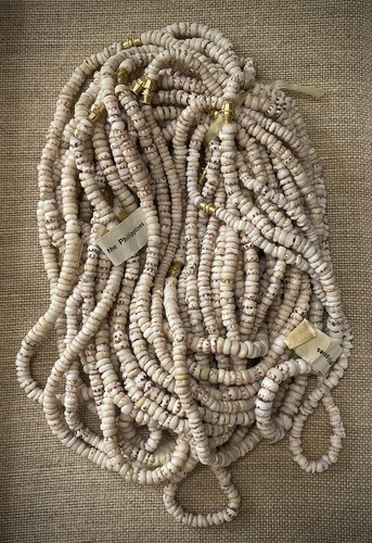 Lot of 24 Vintage 16” Smooth Tiger Puka Shell Necklaces NEW OLD STOCK ...