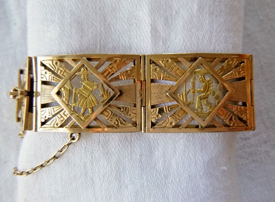 18K Yellow Gold Wide Decorated Links Bracelet 32 Grams. Peruvian Scenes ...