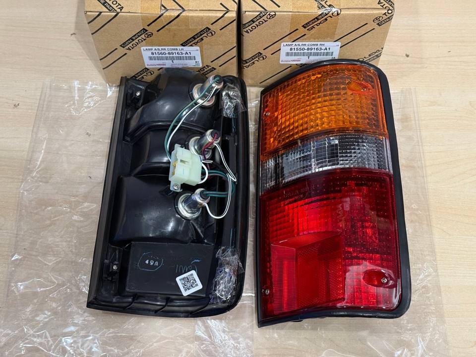 Toyota Truck LN85 YN90 LN106 LN107 LN109 YN86 YN105 Rear Tail Light ...