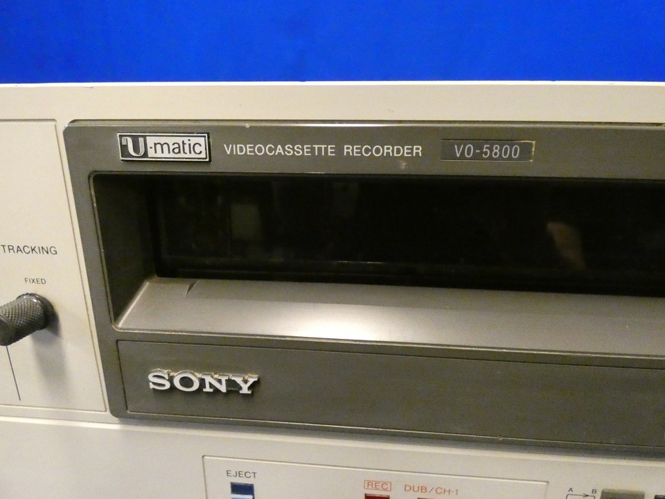 Sony VO-5800 3/4" UMatic Videocassette Recorder, Working (Pickup NJ, NO ...