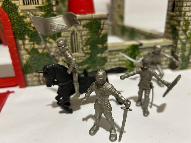 Vintage Marx 1950's Medieval Castle Fort 4710 | eBay